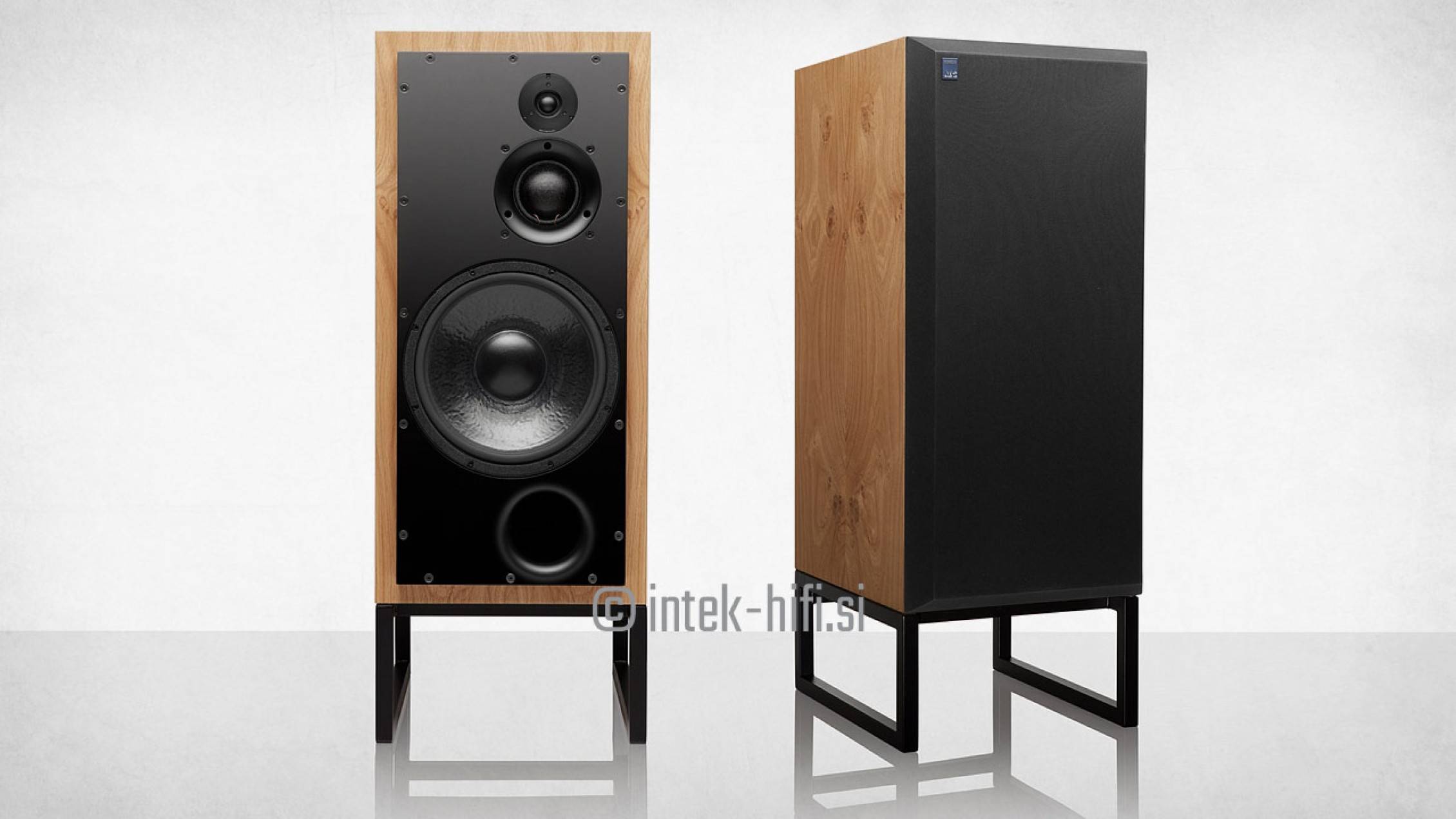 ATC SCM100PSL passive loudspeakers with ultimate neutrality